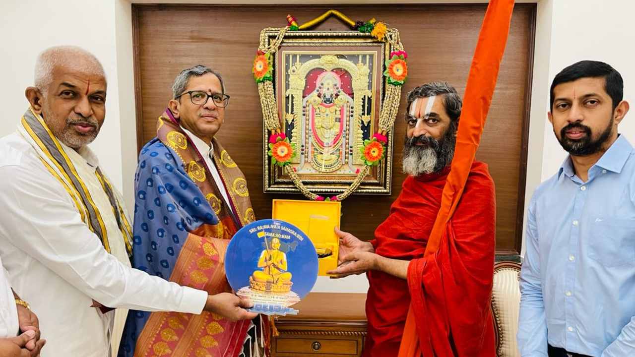 Chinna Jeeyar Swami invites CJI NV Ramana for Ramanujacharya 1000 th ...