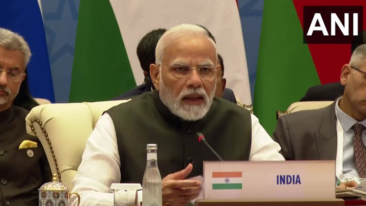 We are working towards transforming India into a manufacturing hub PM Narendra Modi at SCO ...