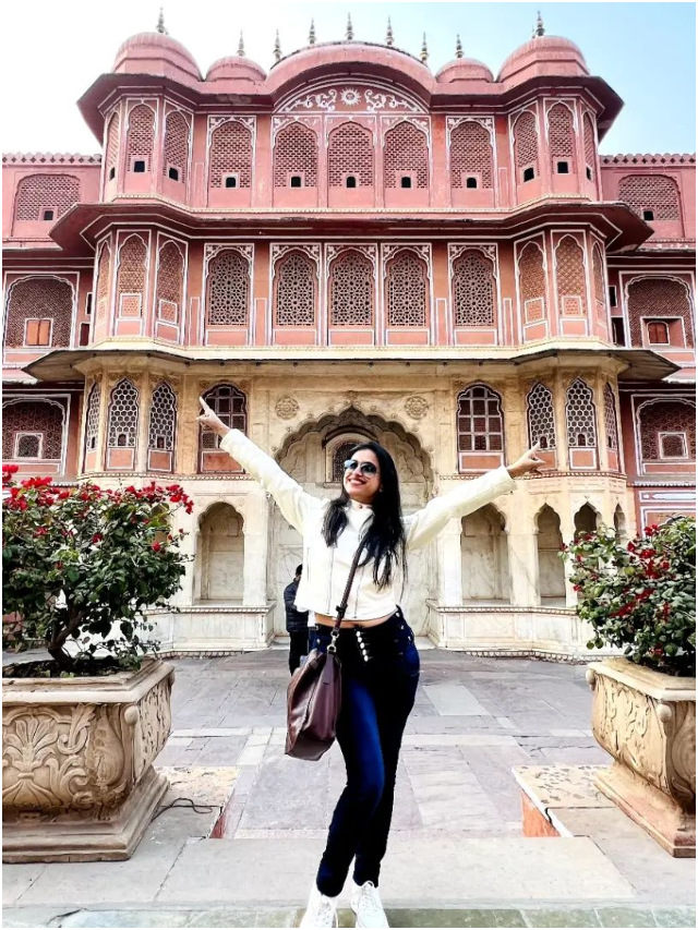 ‘ವೇದ’ ಚಿತ್ರ ಗೆದ್ದ ಖುಷಿಯಲ್ಲಿ ಜೈಪುರ ಸುತ್ತಿದ ಶ್ವೇತಾ ಚಂಗಪ್ಪ – TV9 Kannada ...