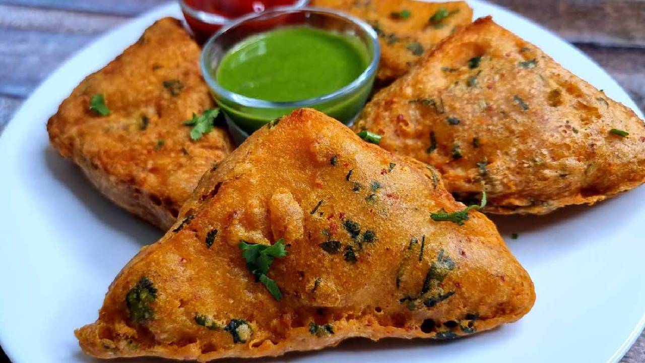 Bread Pakoda Recipes: Make delicious Bread Pakodas for Evening Tea Time ...