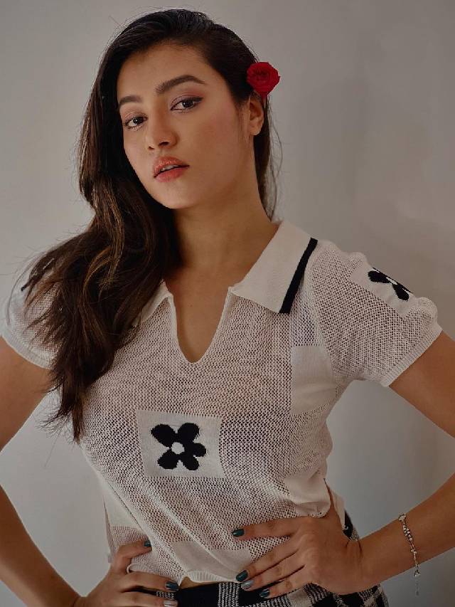 Actress Ramola: ಹಾಟ್ ಲುಕ್ ನಲ್ಲಿ ಫೋಟೋ ಕ್ಲಿಕ್ಕಿಸಿಕೊಂಡ ಕನ್ನಡತಿ – TV9 ...